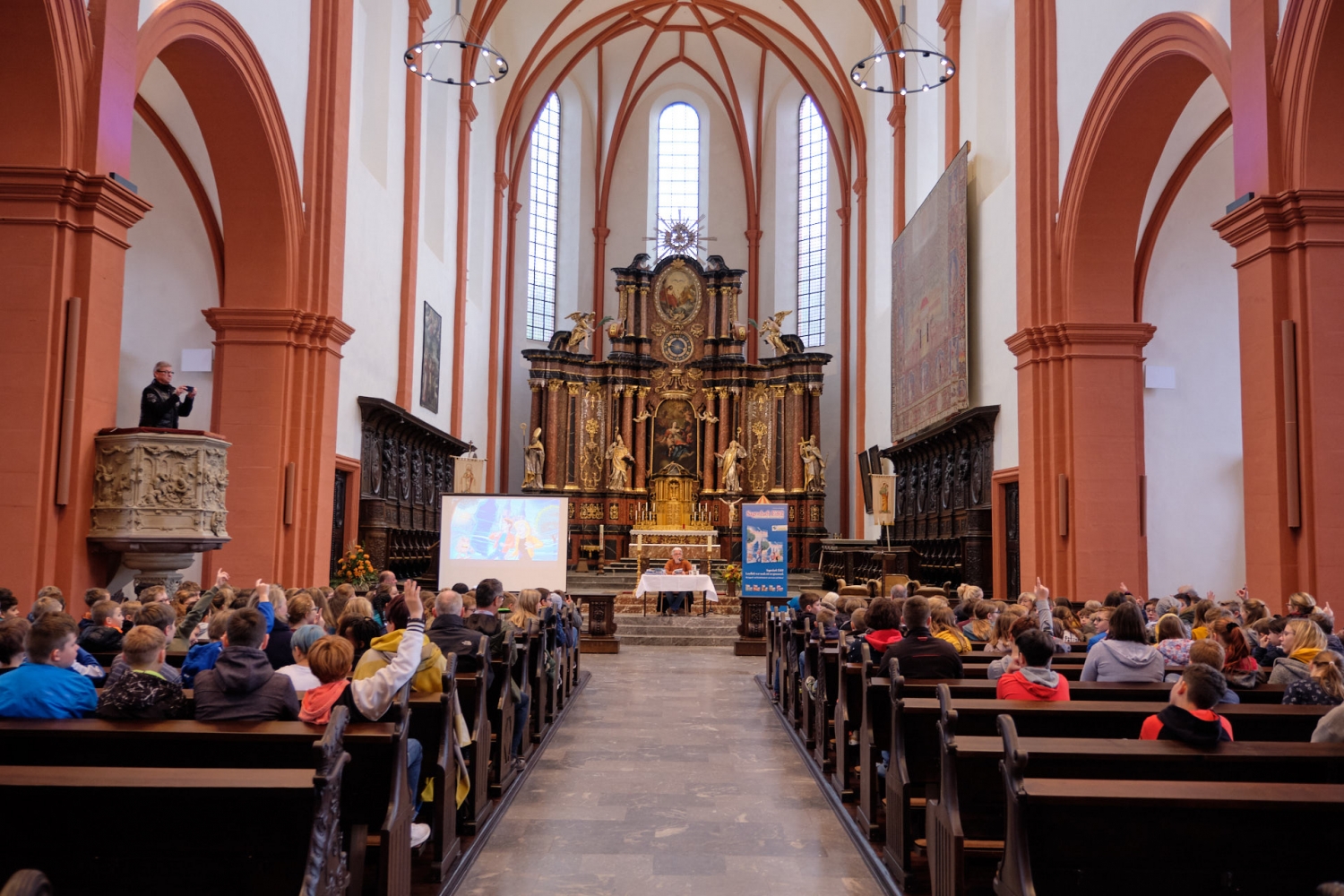 Das Phantom von Prüm: Bestsellerautor Christian Humberg stellt neues ...